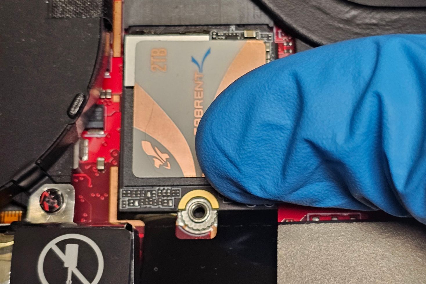 How to install an M.2 SSD in your Asus ROG Ally or ROG Ally X