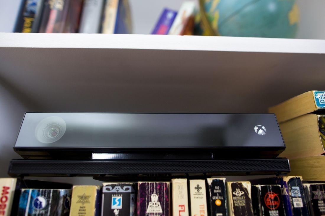 Xbox One April update adds friends notifications, Kinect and video ...