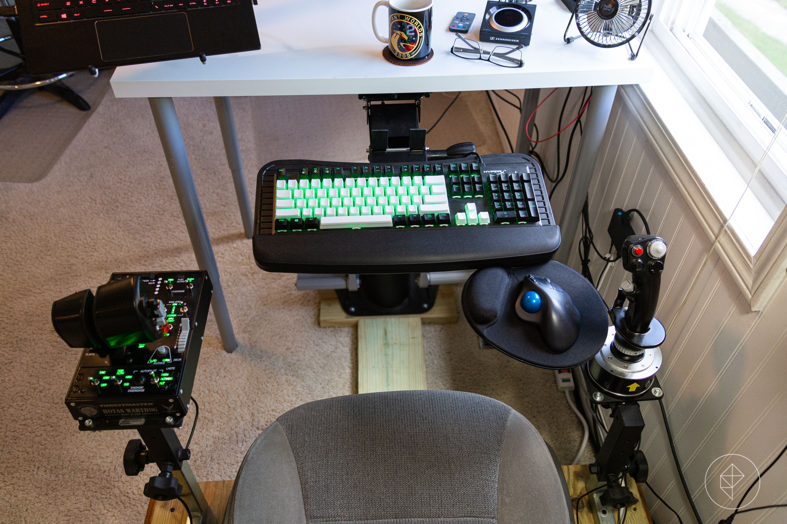 How to build a flight simulator cockpit for PC games