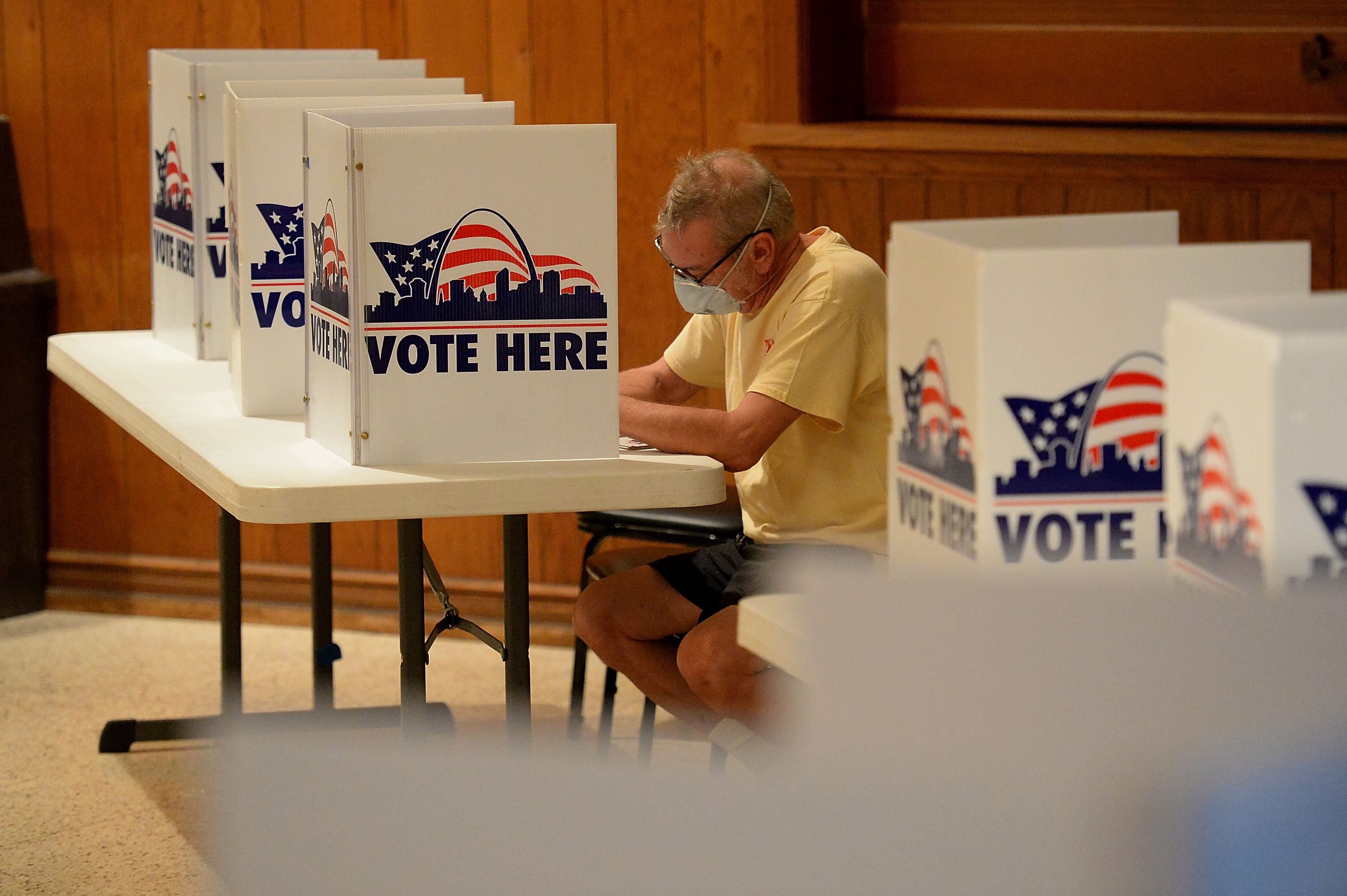 How to register to vote