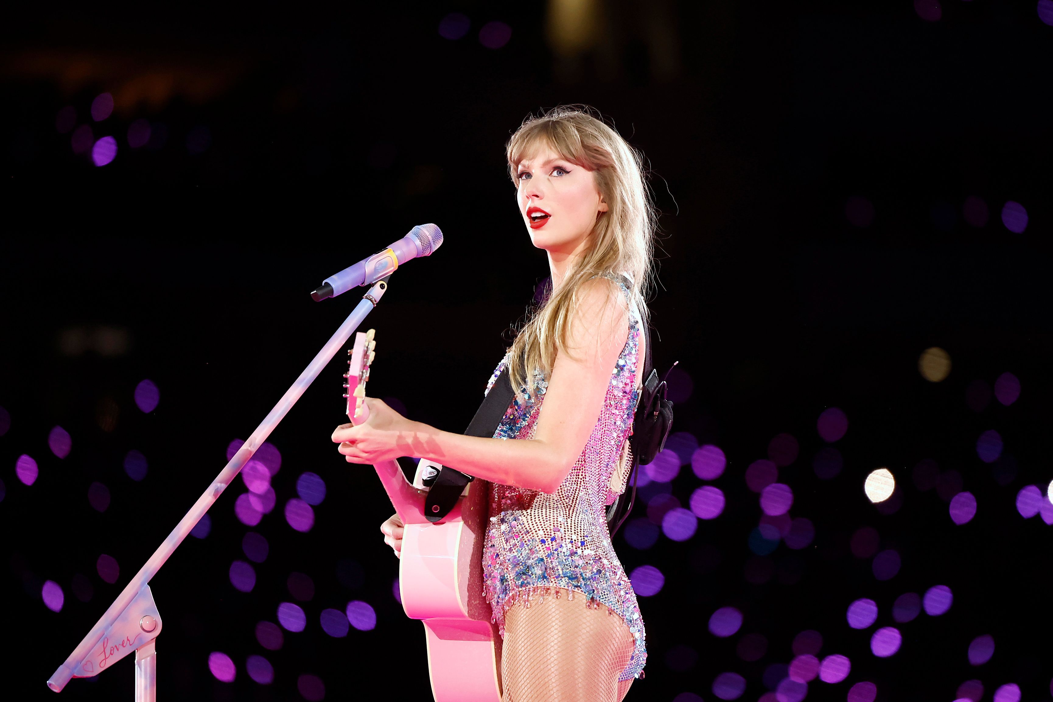 Taylor Swift’s already breaking box office records with Eras Tour movie