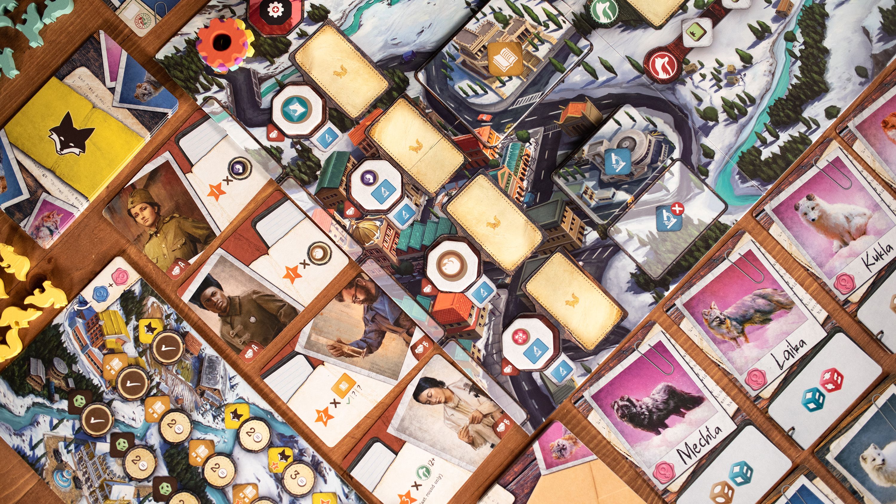 The Fox Experiment, from the designer of Wingspan, reviewed