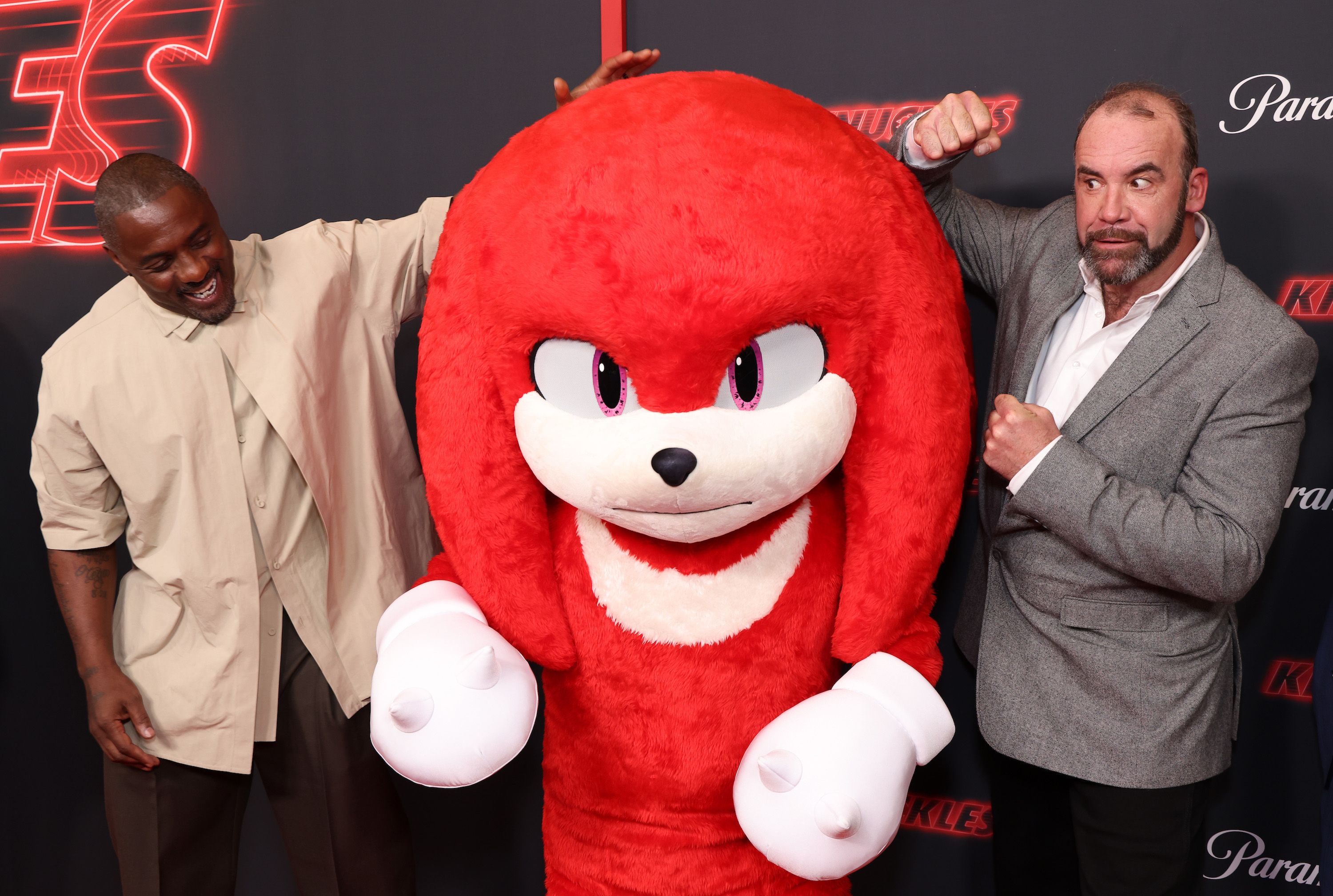Knuckles looked stressed out at Idris Elba’s Knuckles premiere